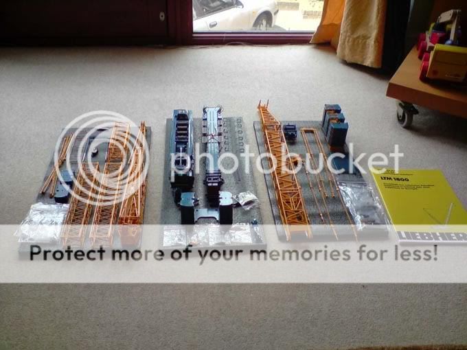 1:50th LTM1800 in Sarens livery c/w Derrick *Updated 18/7/08* - General ...