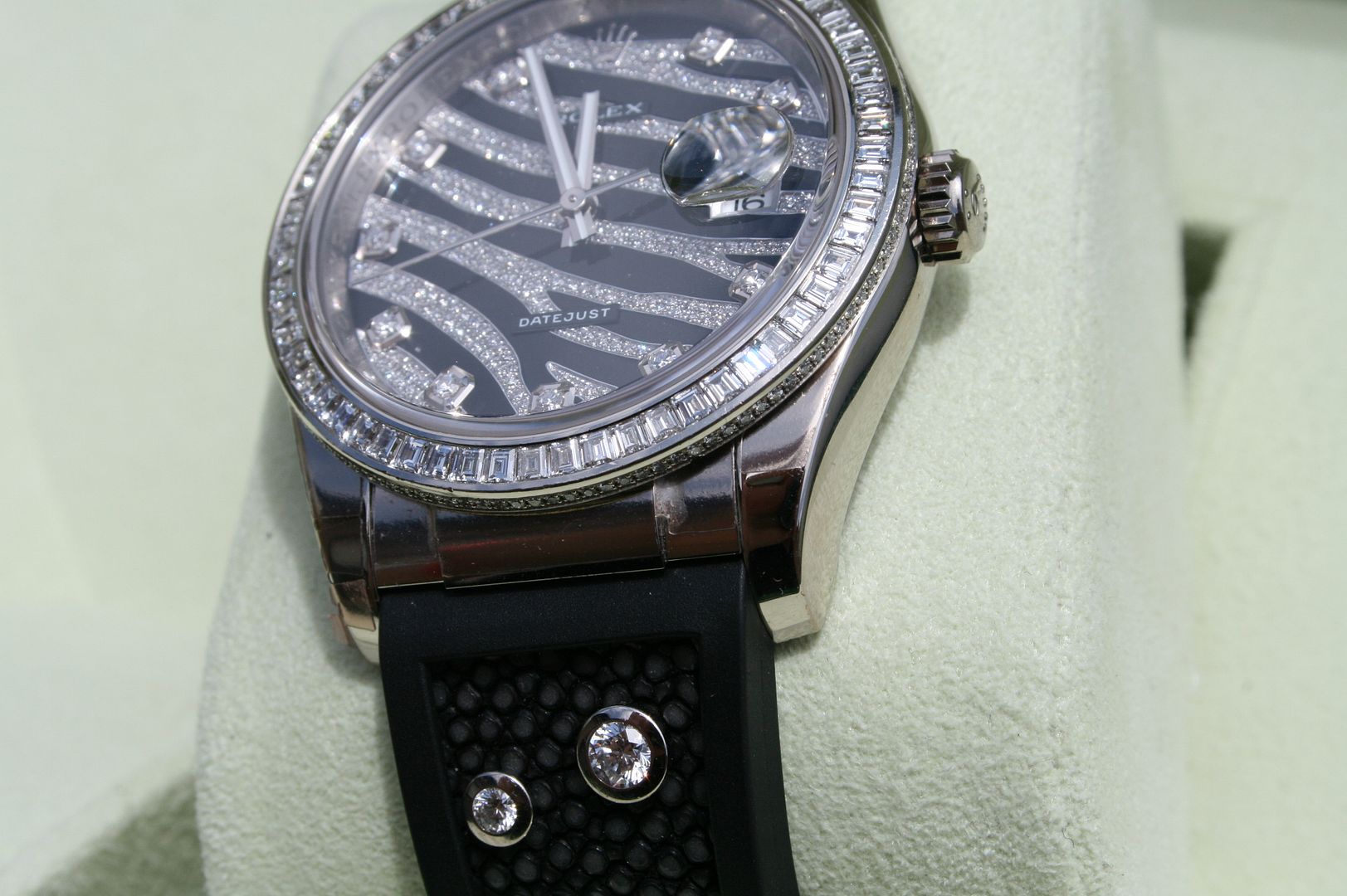 WatchNet: Luxury Time: FS: Rolex Zebra Datejust 18K Diamond 116189 in ...