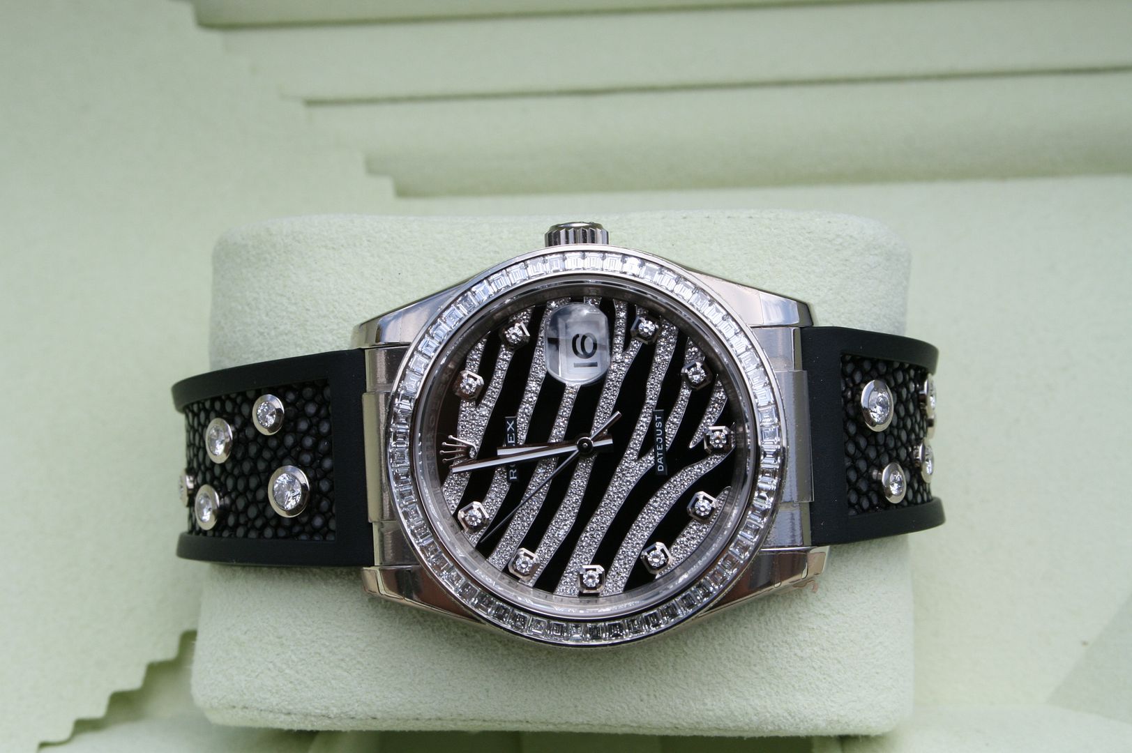 WatchNet: Luxury Time: FS: Rolex Zebra Datejust 18K Diamond 116189 in ...