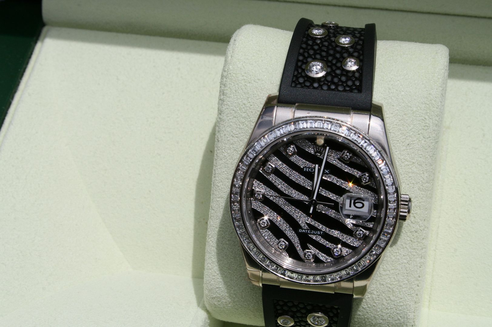 WatchNet: Luxury Time: FS: Rolex Zebra Datejust 18K Diamond 116189 in ...