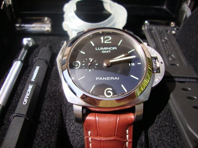 WatchNet: Luxury Time: FS: Panerai PAM 320 Luminor GMT 3 Day Automatic ...