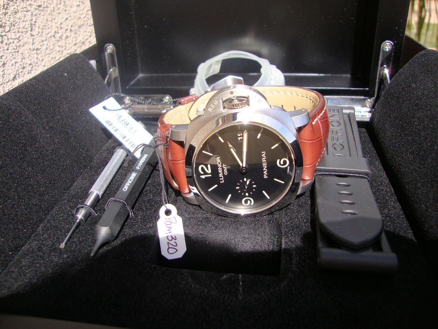 WatchNet: Luxury Time: FS: Panerai PAM 320 Luminor GMT 3 Day Automatic ...