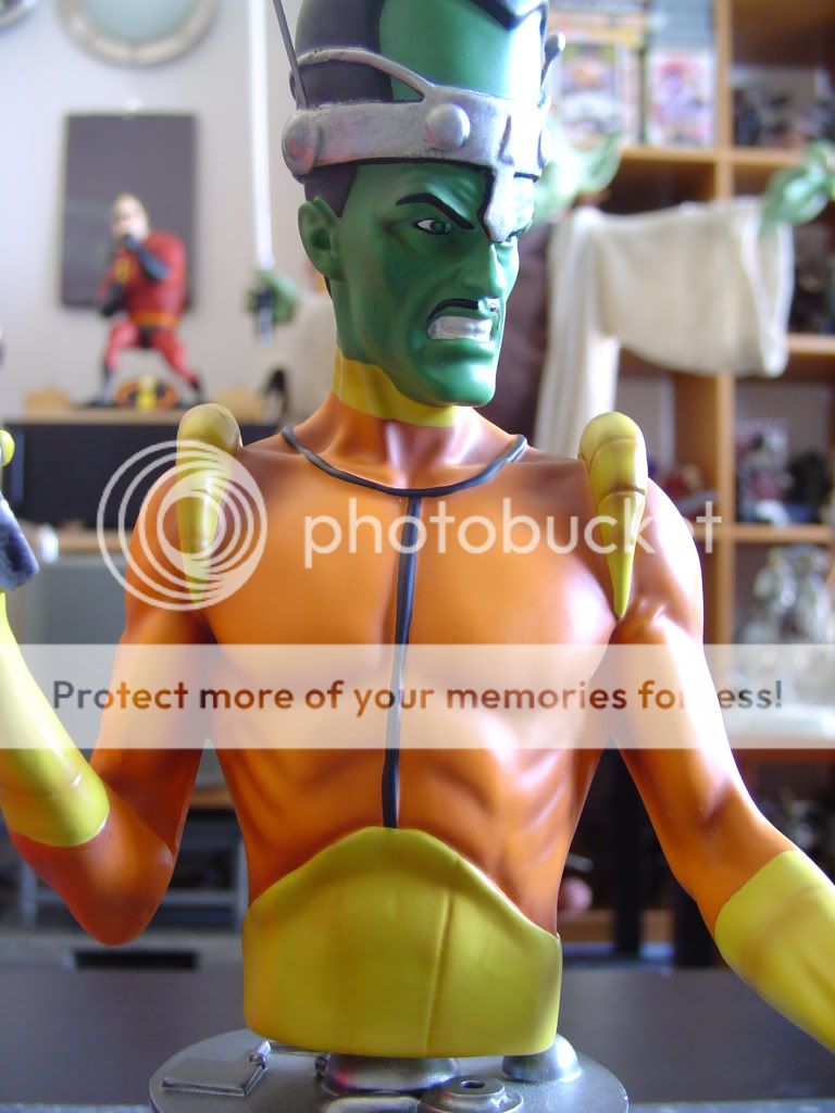 Two new Mini-Busts received: Mephisto and The Leader! - Statue Forum