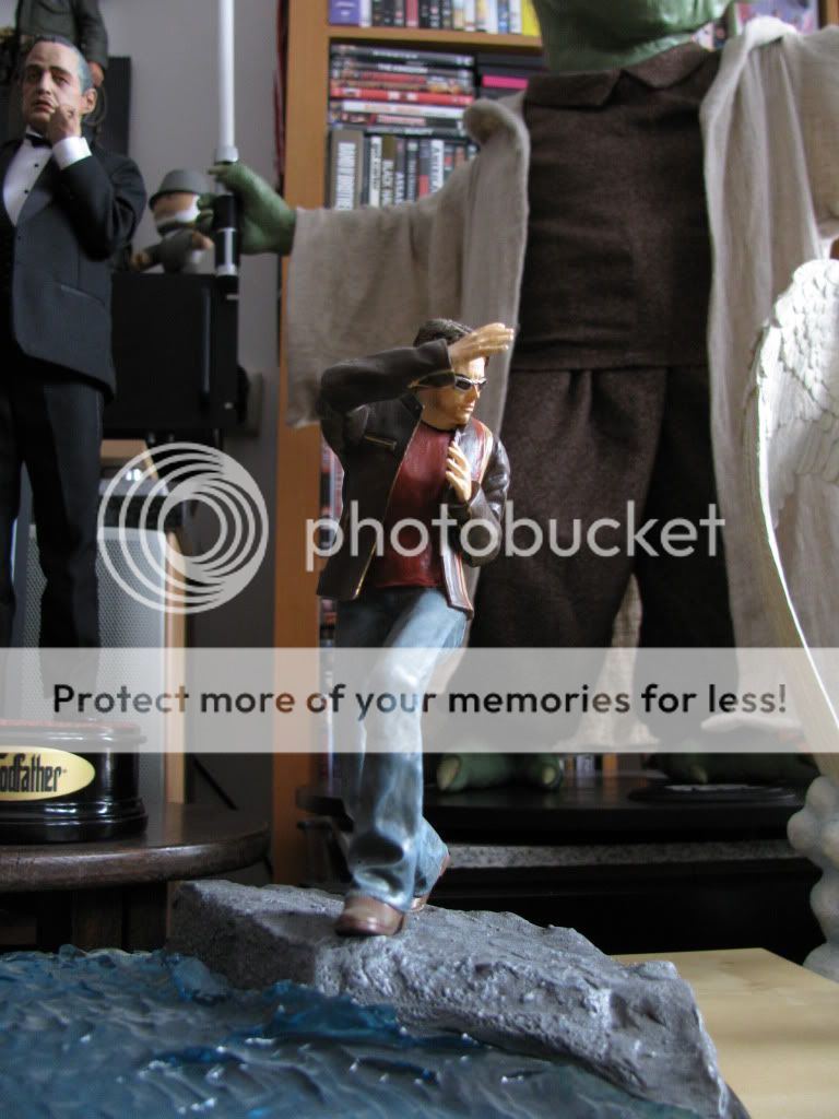 X3 Milestones: Phoenix Rising Statue - Statue Forum