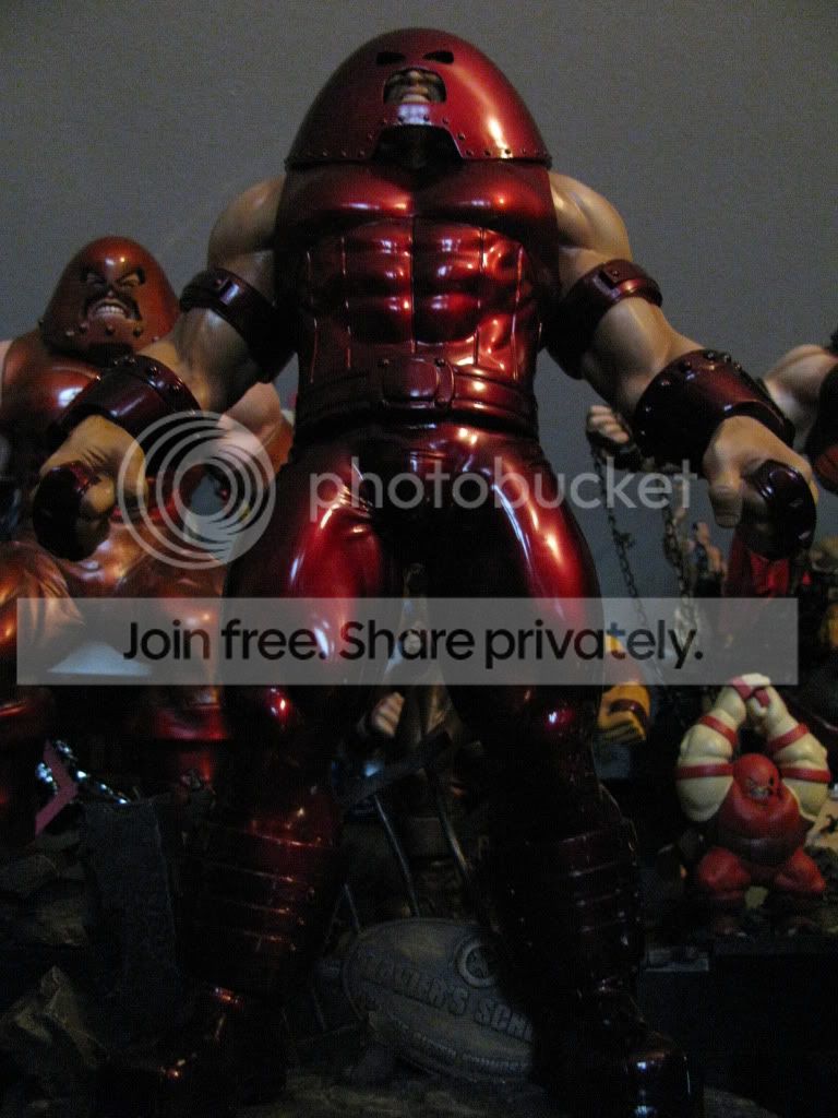 The Unstoppable Juggernaut! - Statue Forum